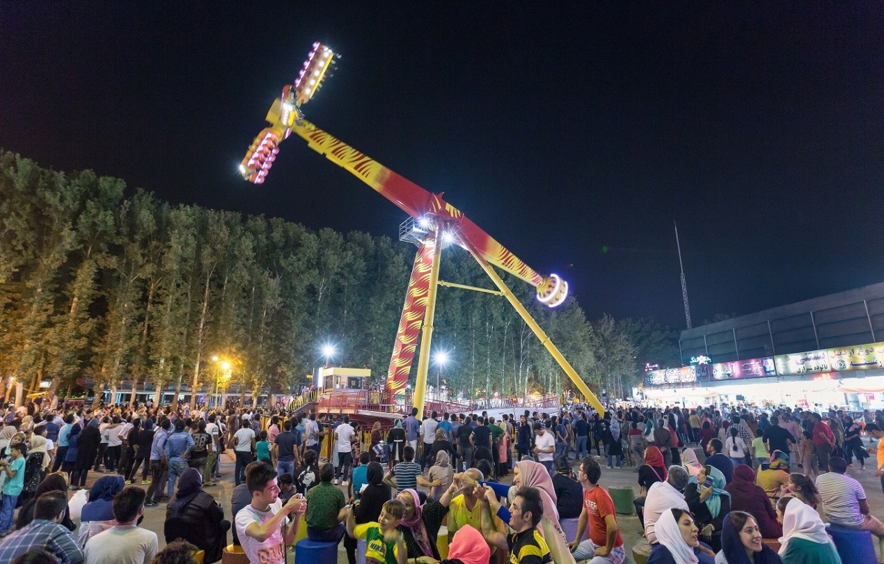 Eram amusement park - IRANdirectory